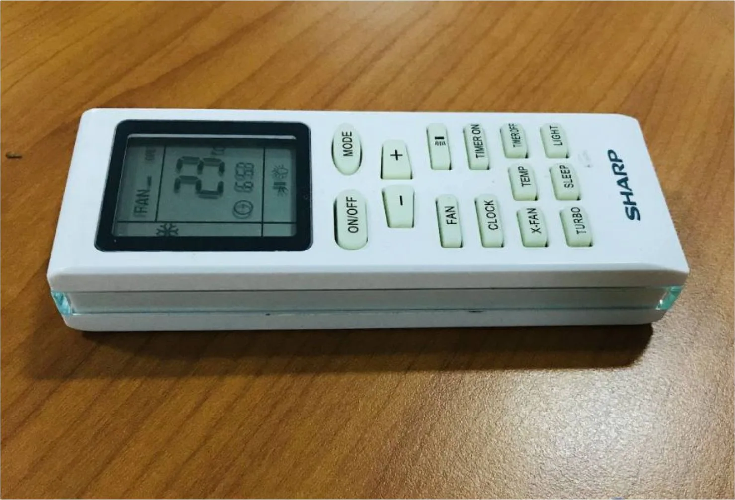 Kode Remote AC Sharp pada Remot Universal | Elektronike.id