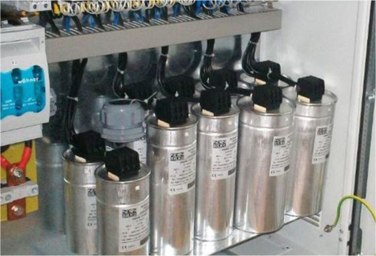 Mengenal Fungsi Kapasitor Bank - Elektronike.id